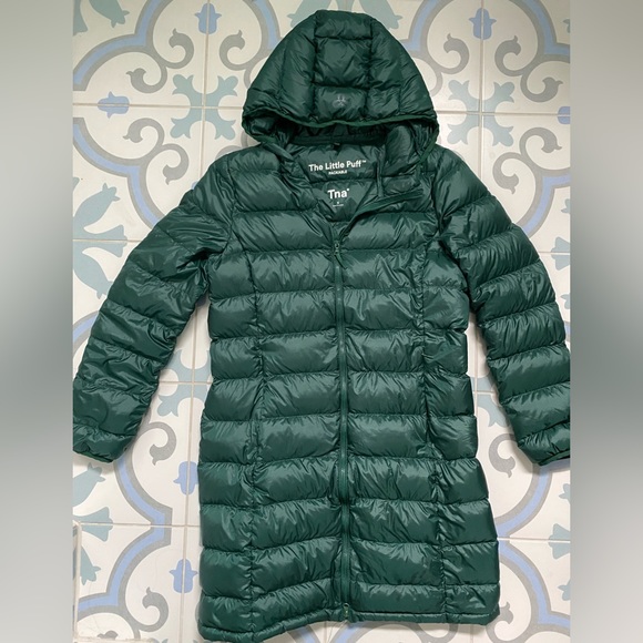 TNA | Jackets & Coats | Aritzia Tna The Little Puff Long Size S | Poshmark